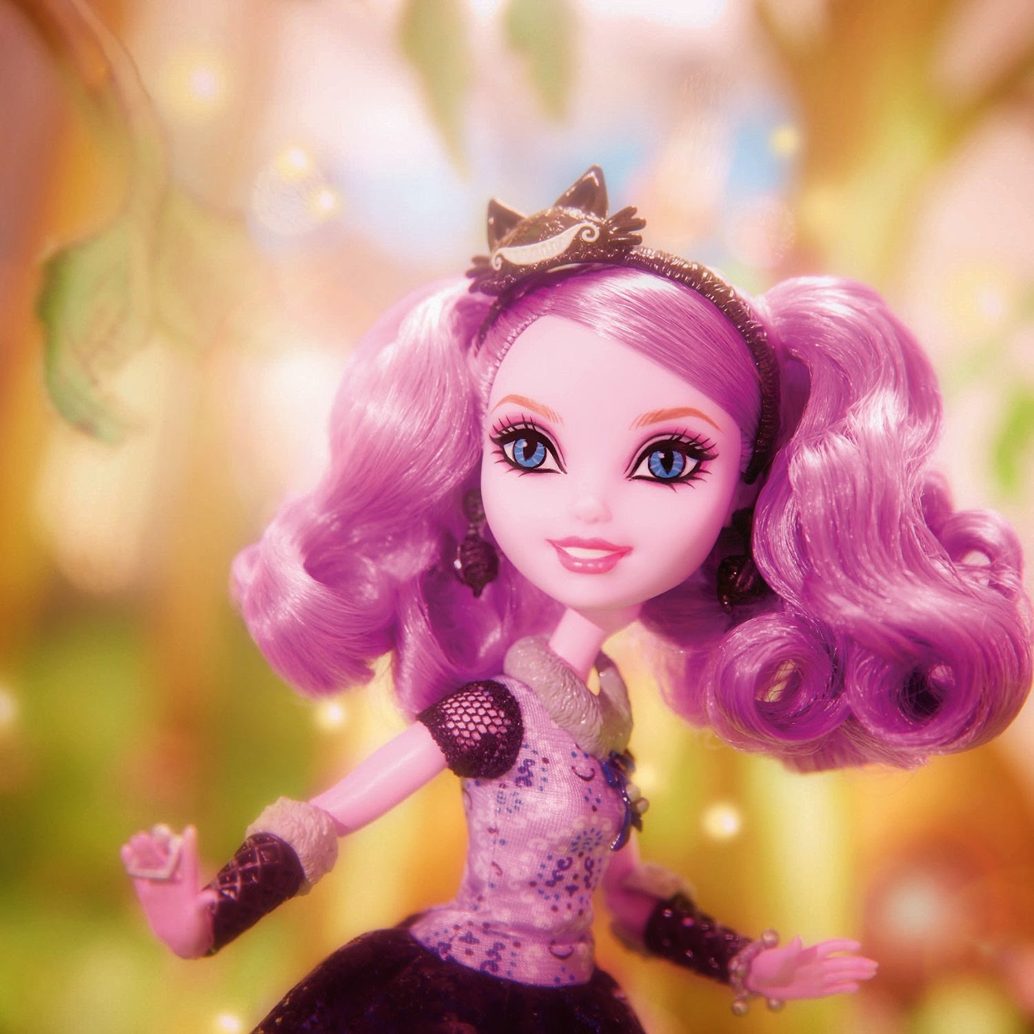 Ever After High-Pretty: Nuevas imagenes de Kitty Cheshire