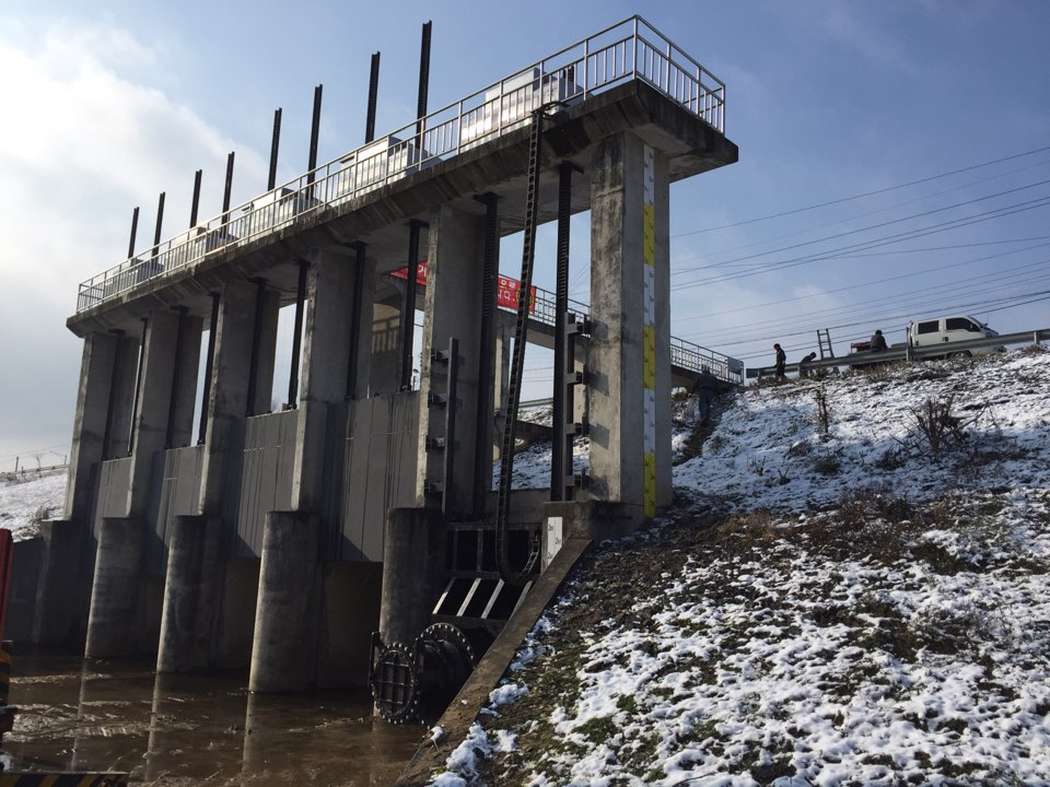 HASUH PUMP GATE: HASUH Pump Gate®, completed in Dongi, Okcheon-gun ...