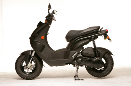 scuter maniac: Peugeout Ludix Snake