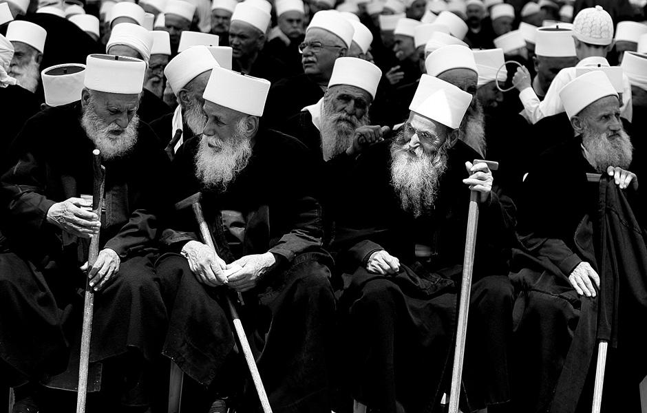 Ό,τι κατέβει...: The Druze religion: Interesting facts!
