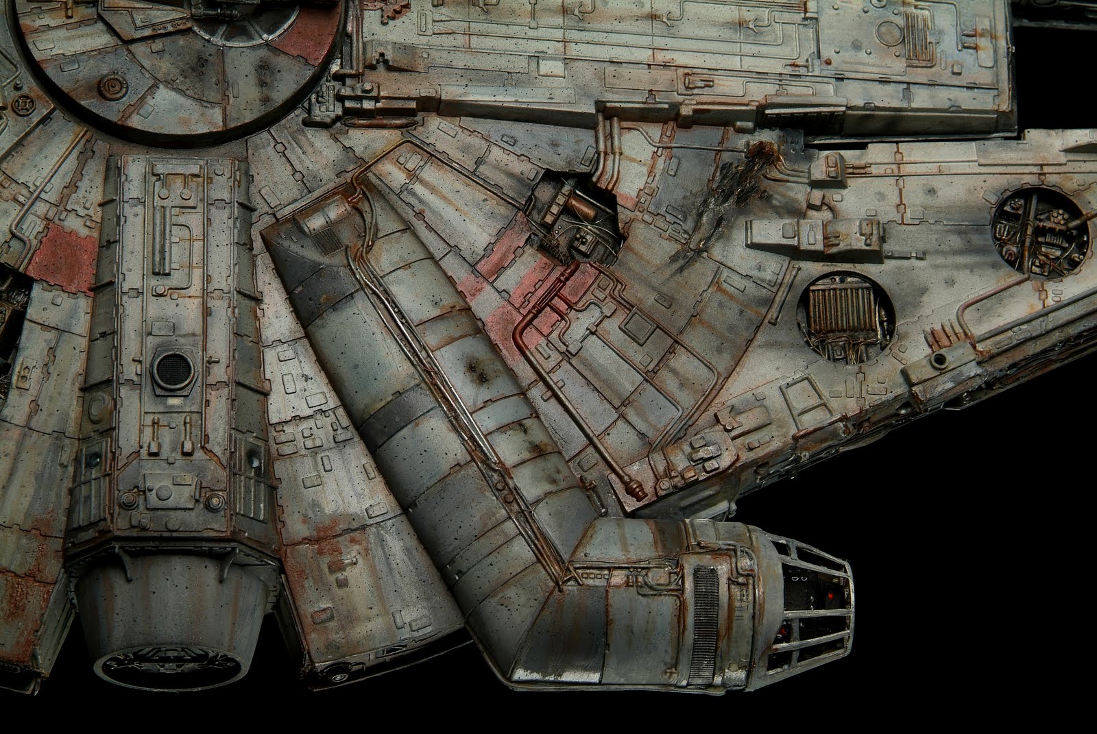 RO-LIGHTSABERS: MODEL GALLERY: YT-1300 Millenium Falcon