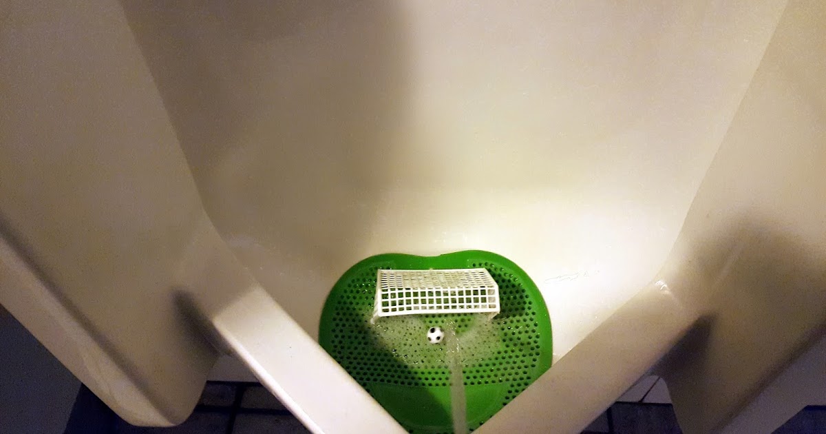 BALLSEYE'S BOOMERS: Pee Ball (Urinal Soccer)