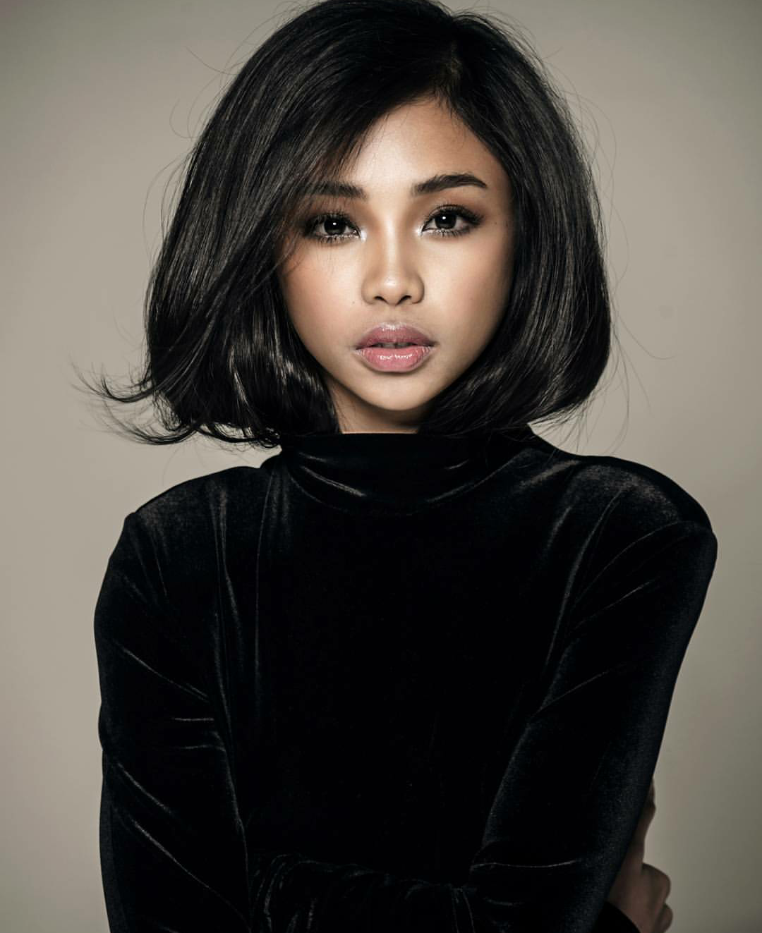 Maymay Entrata stuns on the latest cover of Inside Showbiz Weekly ...
