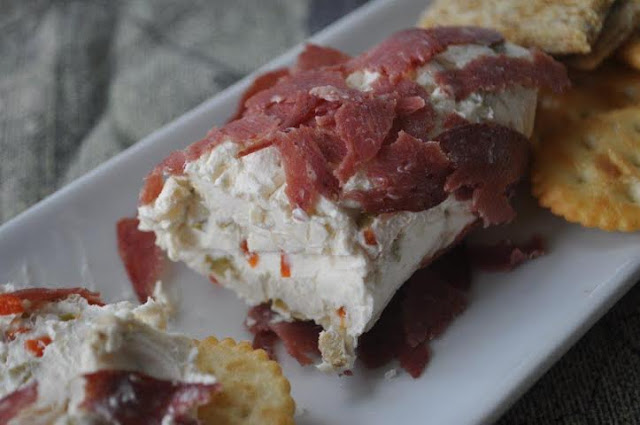 The Friday Friends: Friday Friend Recipe #97- Dried Beef Log