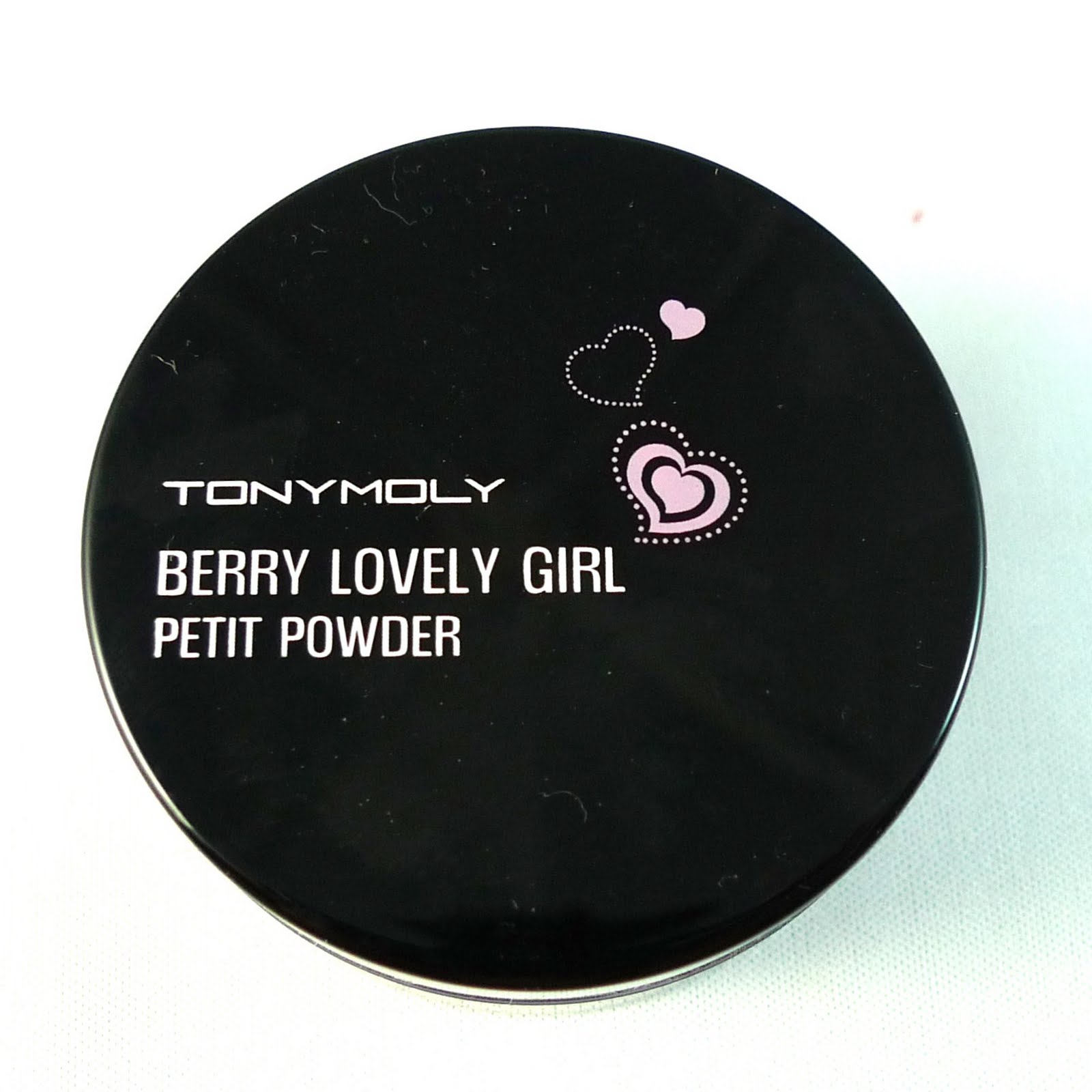 WHAT I'M LOVING: Tony Moly Berry Lovely Girl Petit Powder Review