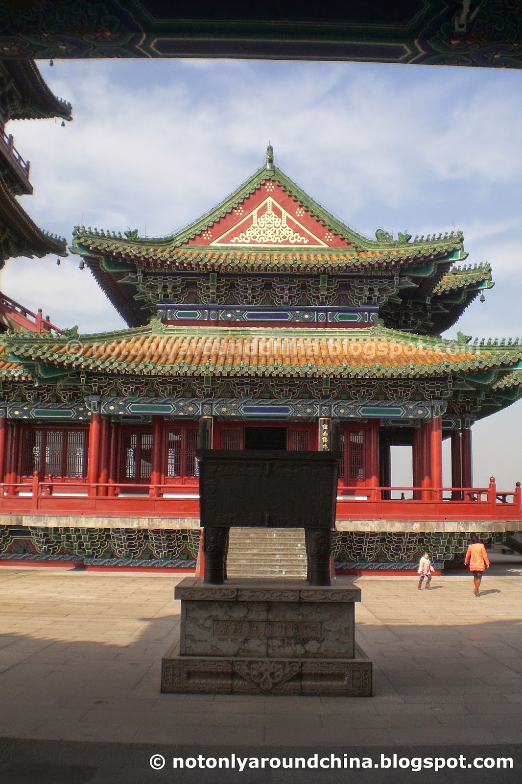 Ilaria Battiston: Wanna feel the Emperor of Nanjing? Yuejianglou is ...