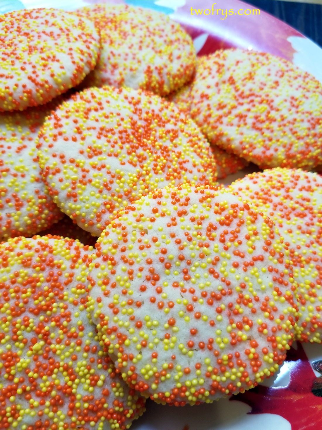 Two Frys: Fall Sprinkle Cookies