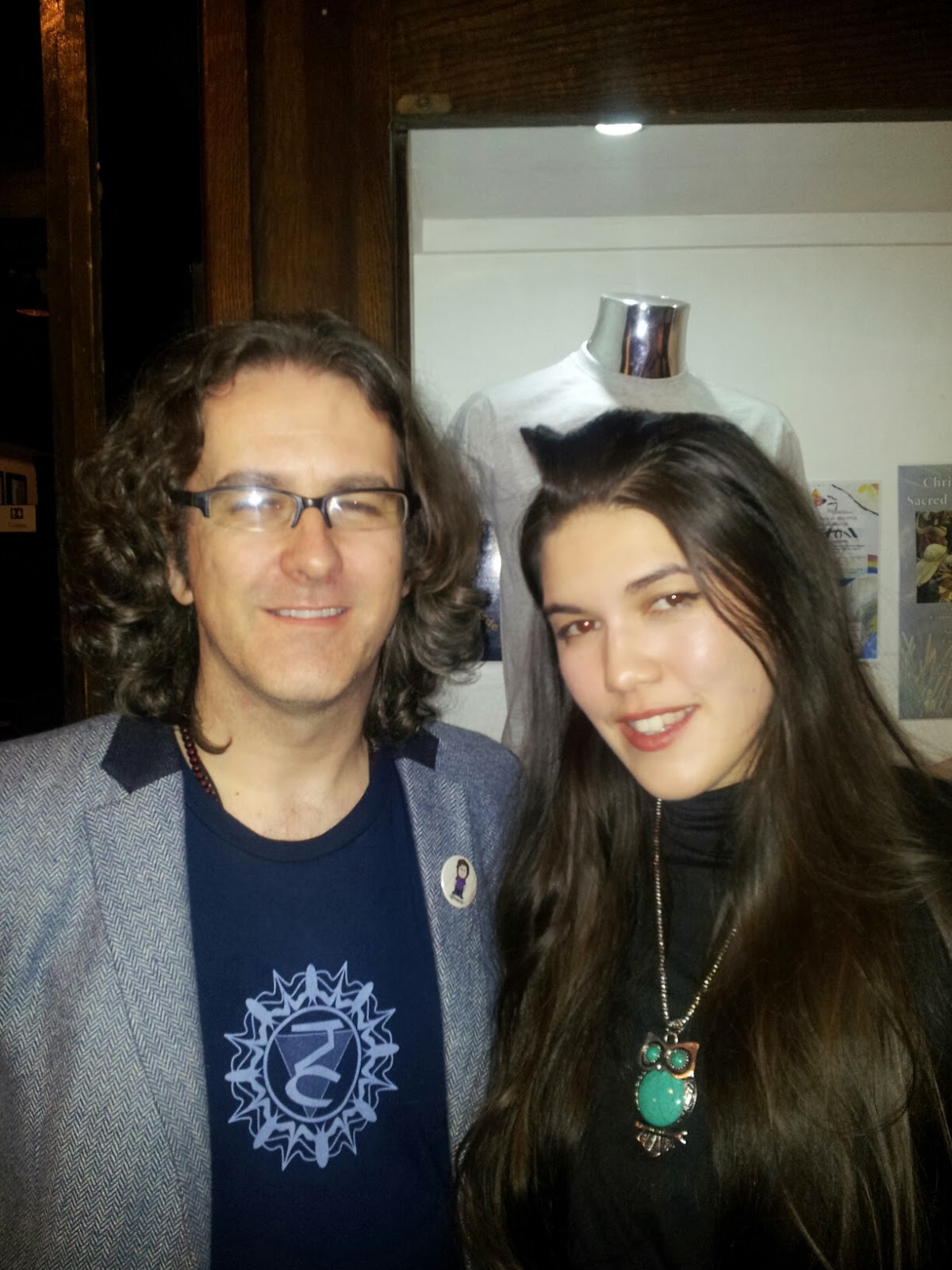 hiapop.com: Music - Part 153 - Phildel Live Review