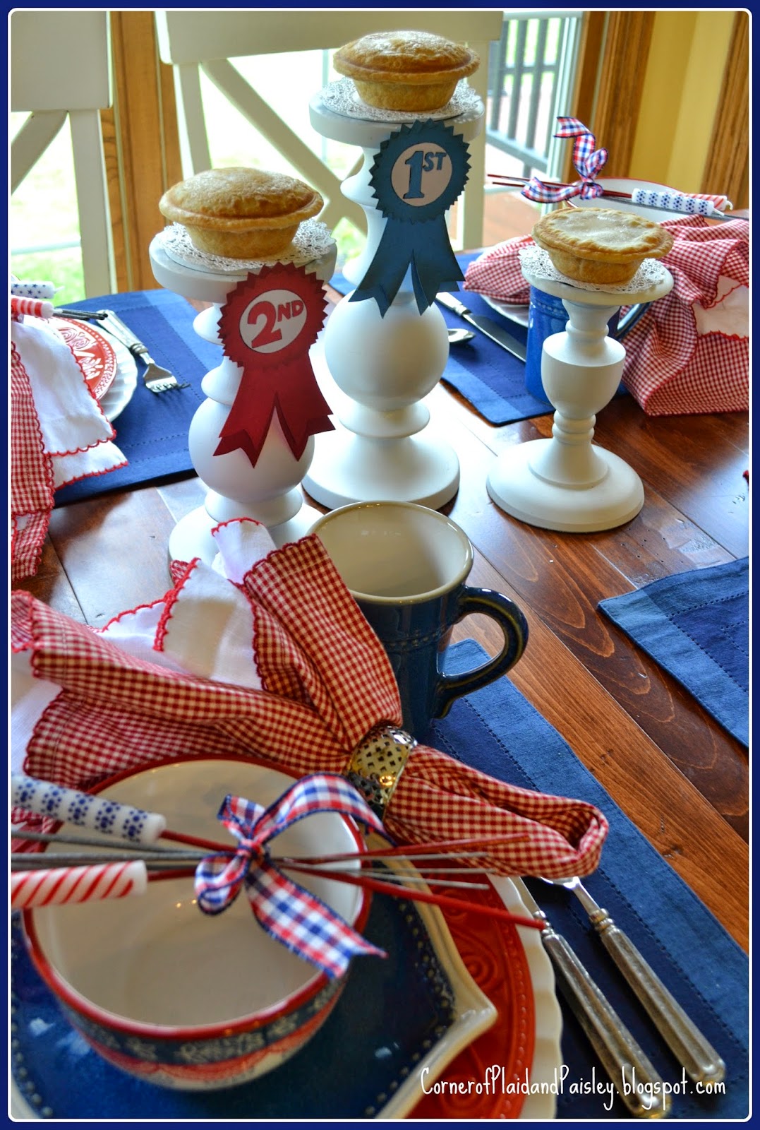 4th of July and Apple Pie - Corner of Plaid and Paisley