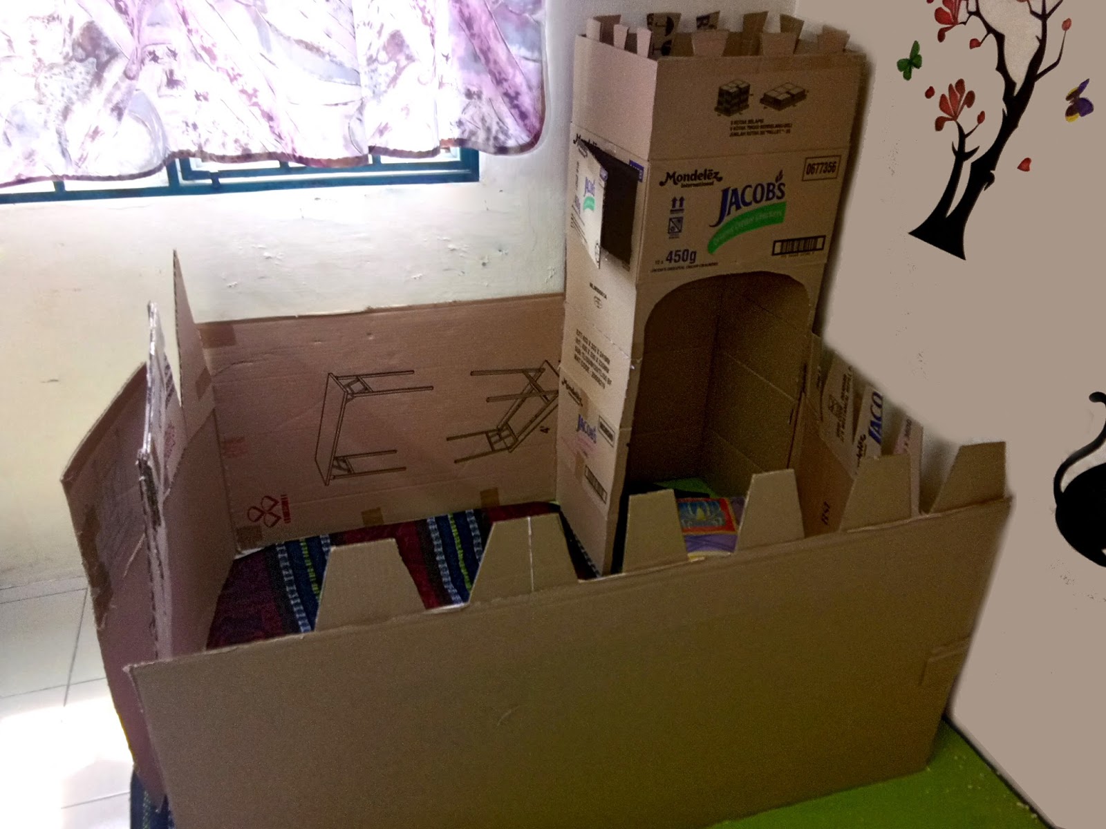 Build a Fort Castle from Cardboard ~ Bah! Let's do Crafting!