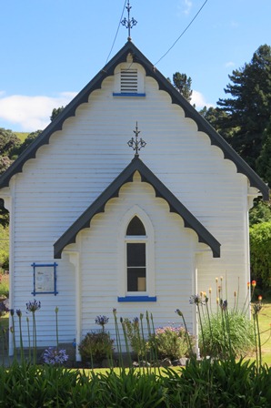 Capital Living: Akaroa Salmon at Wainui