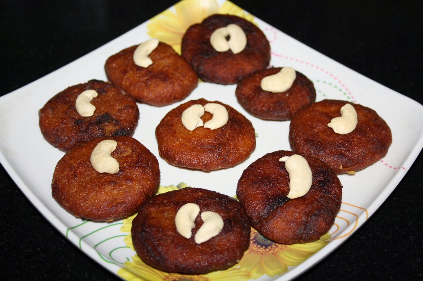 DARSHU'S KITCHEN: APPALU