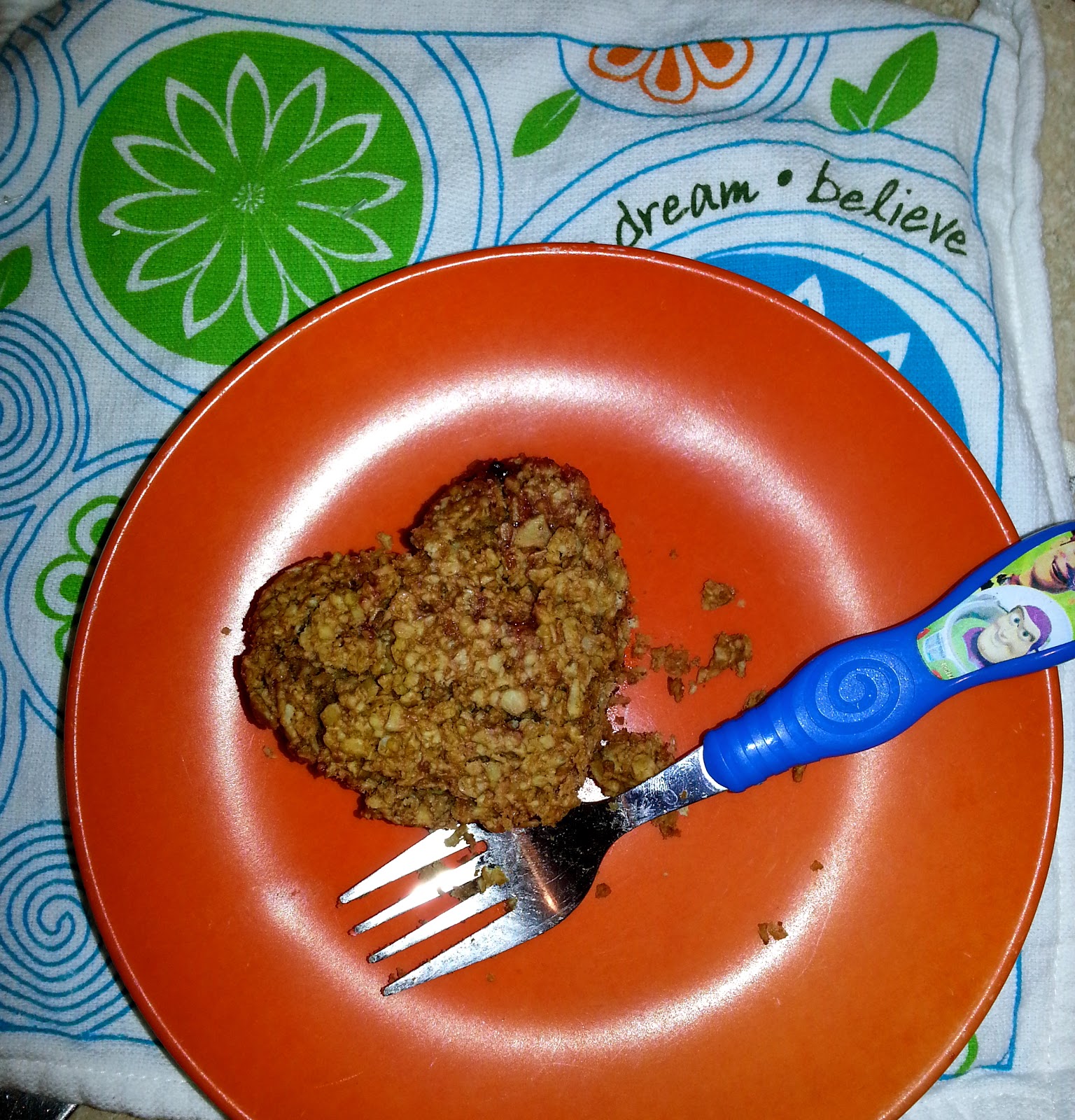 Divine Cherry Yogurt Snack Bars!