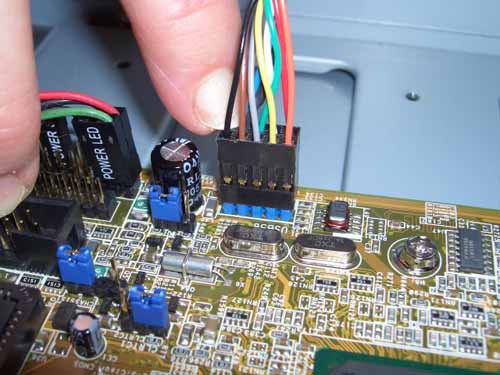 OTODIDAK COMPUTER: Langkah 4: Pemasangan Motherboard dan Kabel Konektor ...