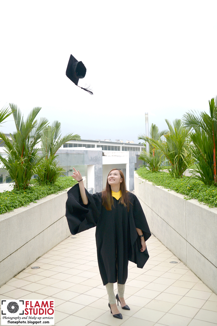 Flame Graduation Photography Studio: (74) Graduation Convocation Family ...