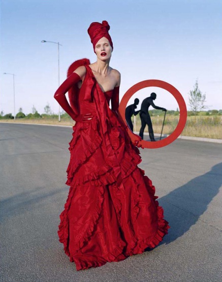 loveisspeed.......: Tim Walker photographs...İ will always love his work!