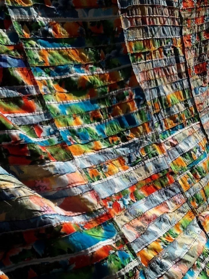 Wonkyworld: Coming soon: two Hawaiian scrap patchwork spreads