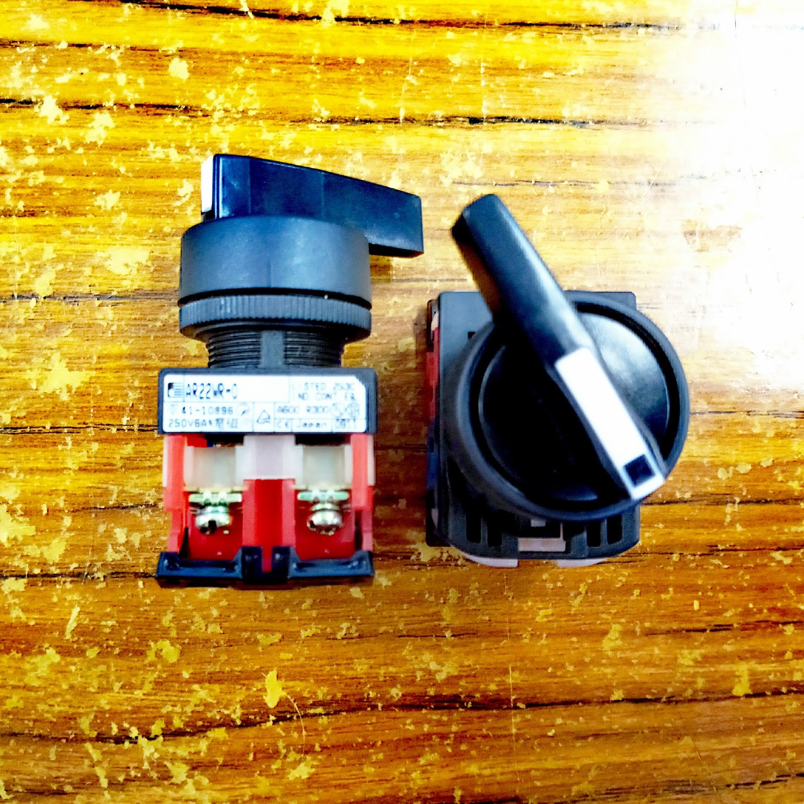 興昌電機 Hing Cheong - Electric: Fuji Electric 2-Position Spring Return ...