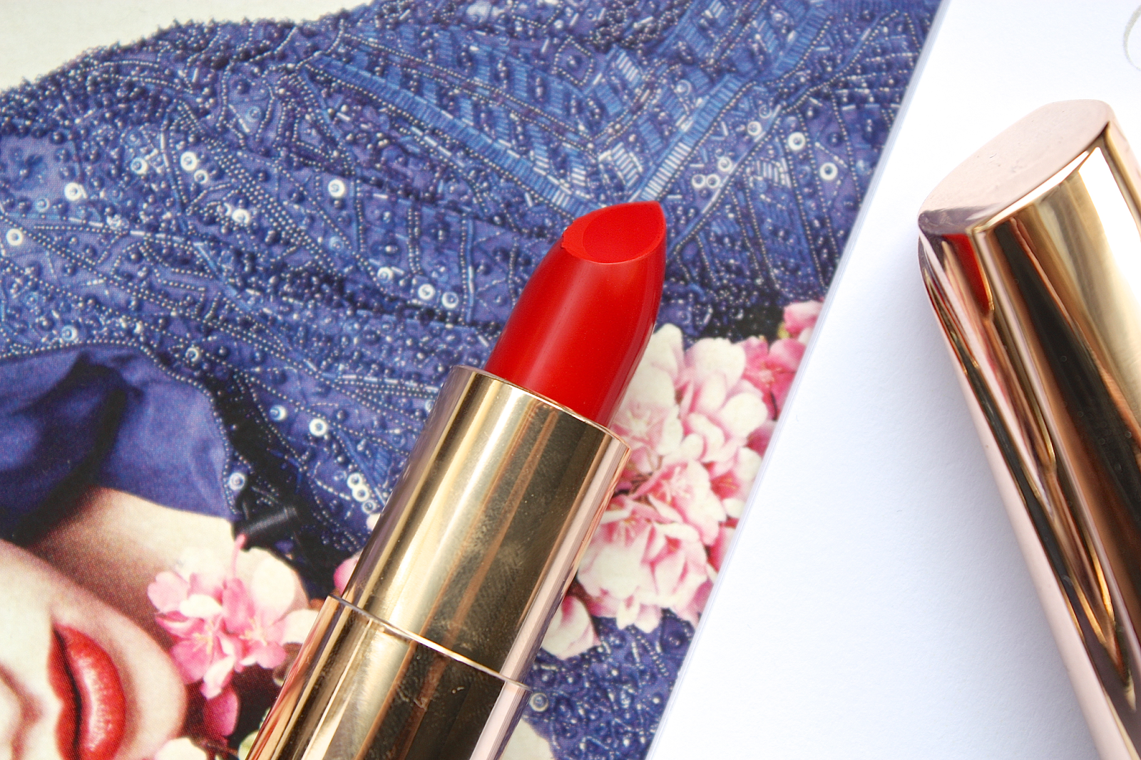Throw me Something Beautiful: Yves Rocher 'Grand Rouge' Lipstick Review