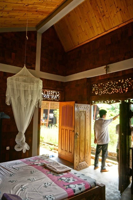 yu sing: rumah menara angin, bsd, tangerang.