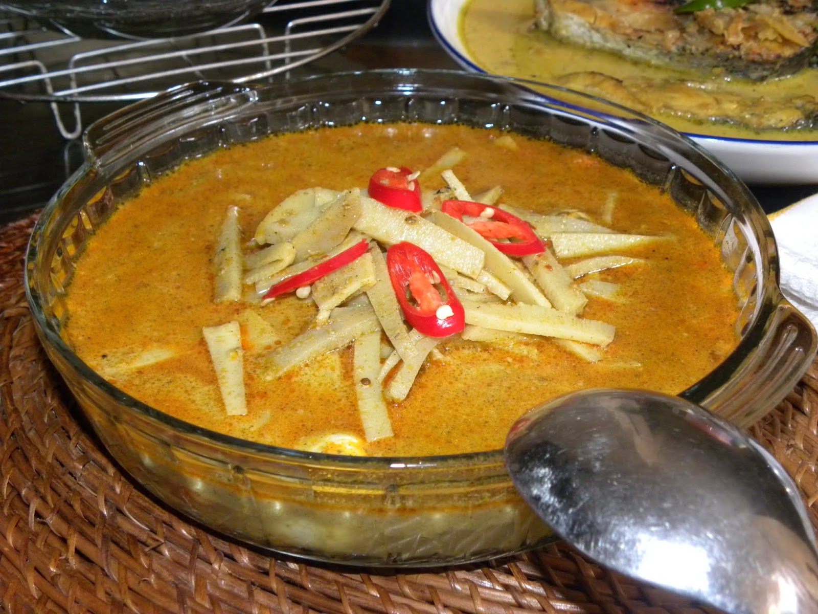 Bunda Sugi: Resep Sayur Lodeh Rebung Favorit Keluarga