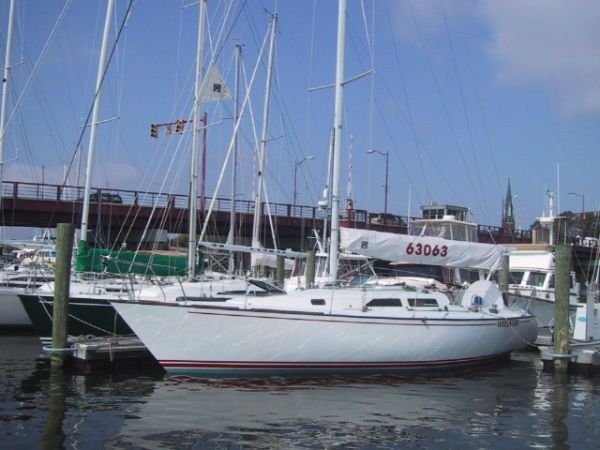 The Sailing Adventures of Bootlegger - A Tripp 47: Other PETERSON ...