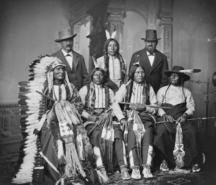 UIAD GOES TO WYOMING: Day 20 (D-41) Famous Lakota leaders and a painter ...