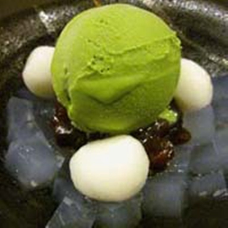 Anmitsu (Japanese style sundae) and Mitsumame Dessert # ...