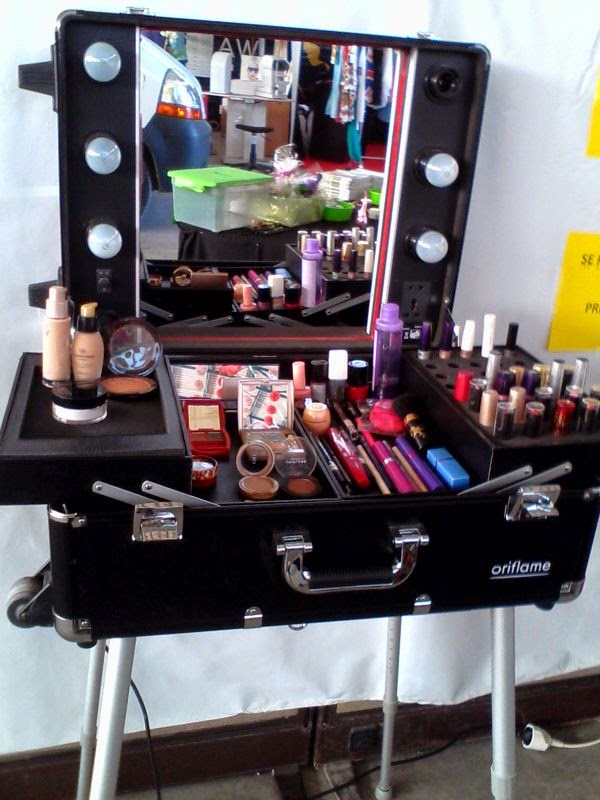 Noelia Talero: Maquillaje y materiales para un buen maquillaje.