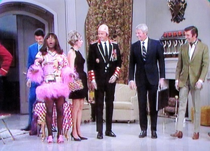 INNER TOOB: FRIDAY HALL OF FAMER - GERALDINE JONES