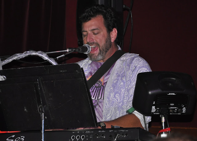 I Shoot Rockstars: John Paul's ReminiSing