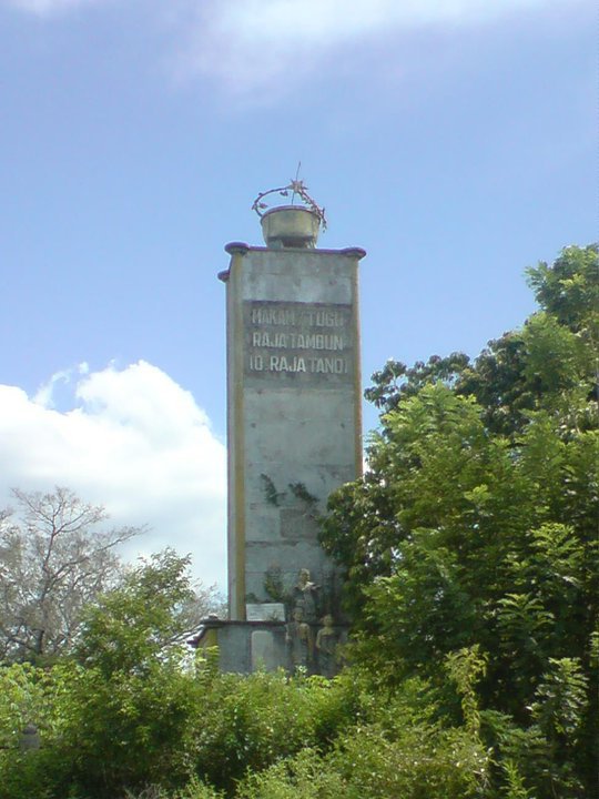 TAROMBO RAJA SILAHISABUNGAN: SIRAJA TAMBUN