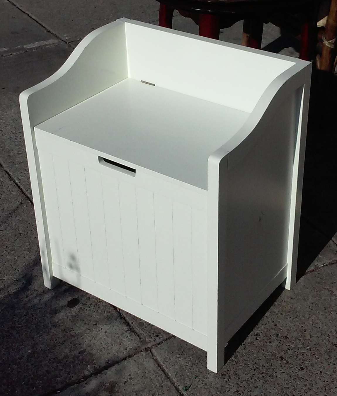 UHURU FURNITURE & COLLECTIBLES: SOLD White Bench Hamper - $35