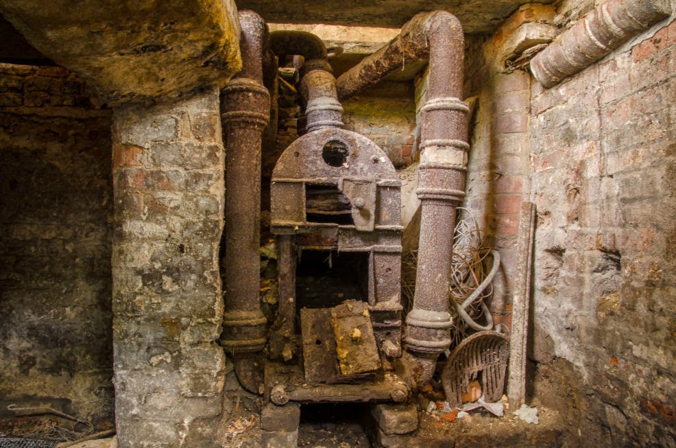 Scampston Conservatory Preservation Company Ltd: Boilers and brick work....