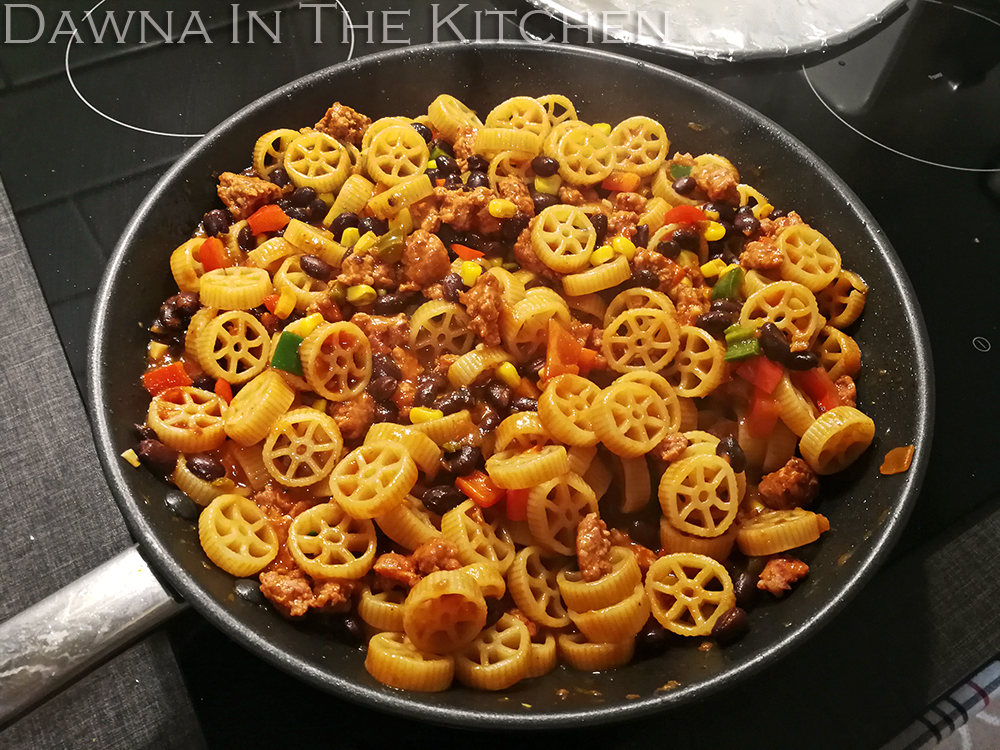 Dawna in the Kitchen: Wagon Wheel Skillet Dinner