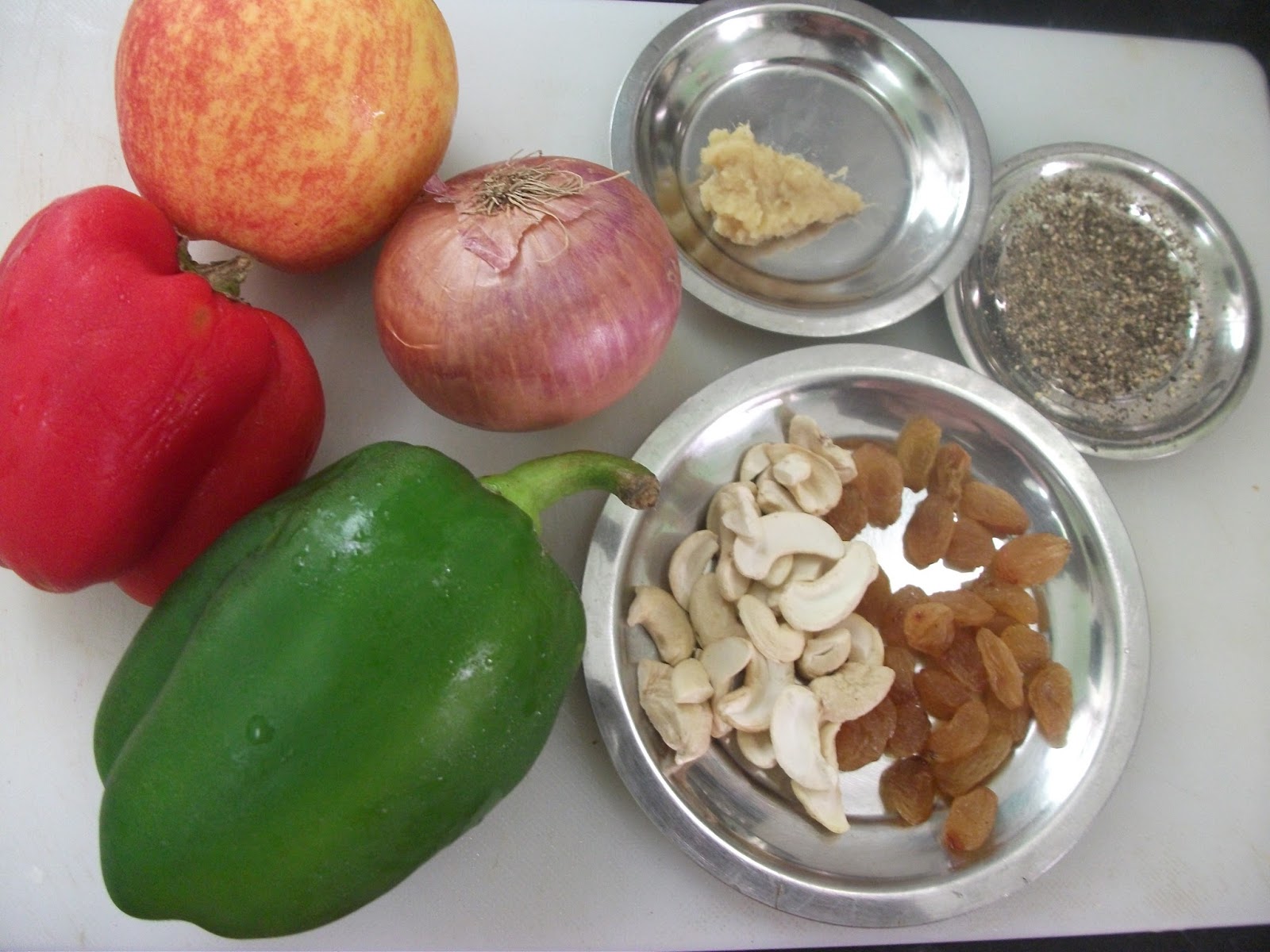 Sangita's Cookbook: Apple Fried Rice - Kids friendly Recipe