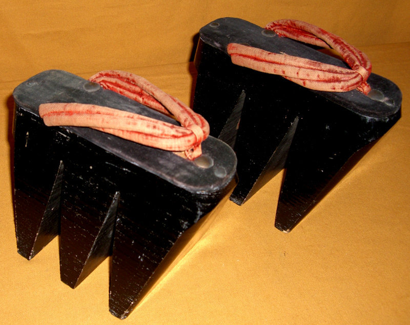 NANCY ♡ GIRL: THURSDAY SHOE ♥ GEISHA SANDALS