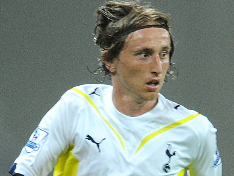 THE STARS OF SPORTS PLAYERS: Luka Modric Wallpaper and Info