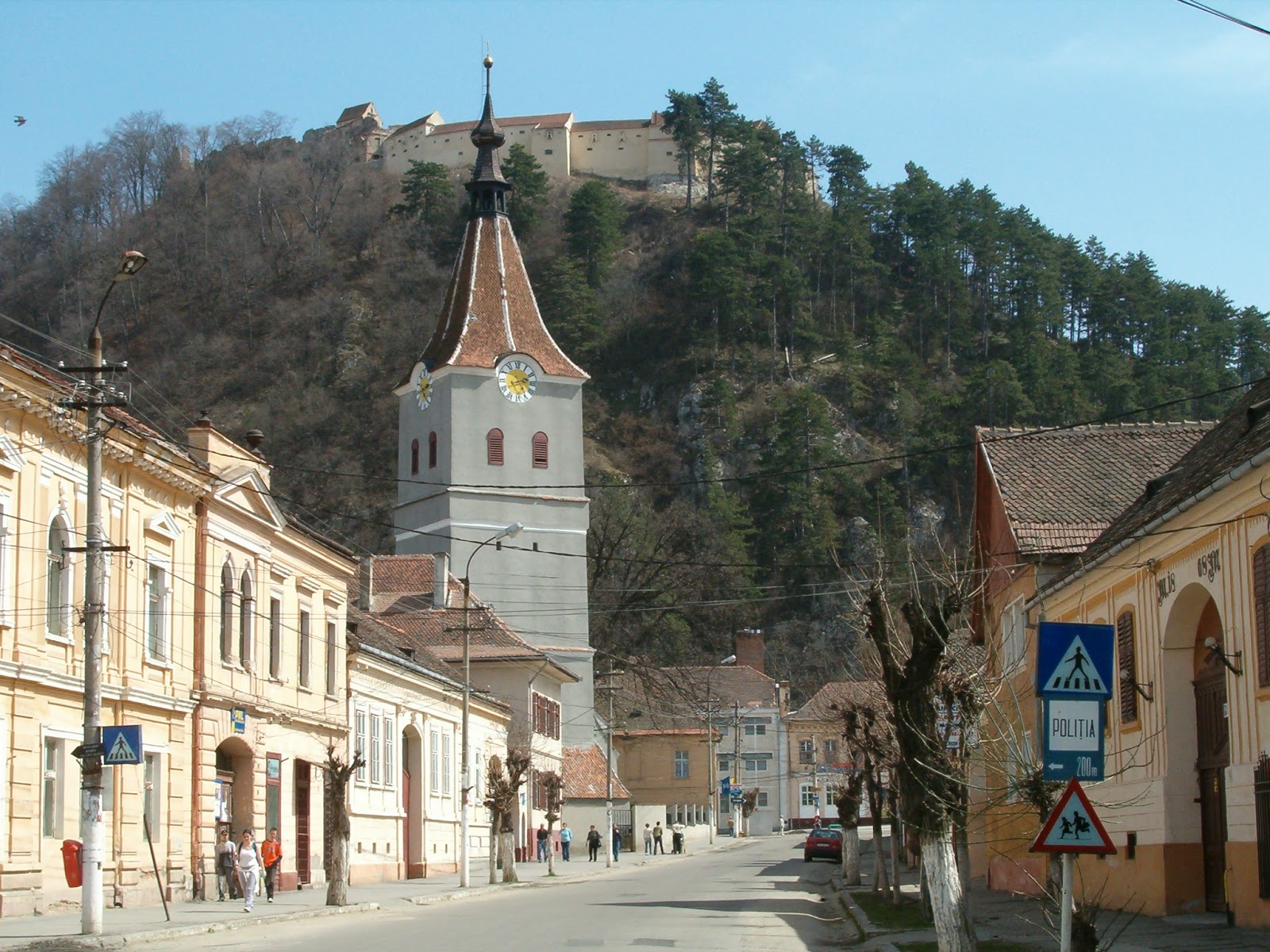 Gabi Bernad: Biserici sasesti