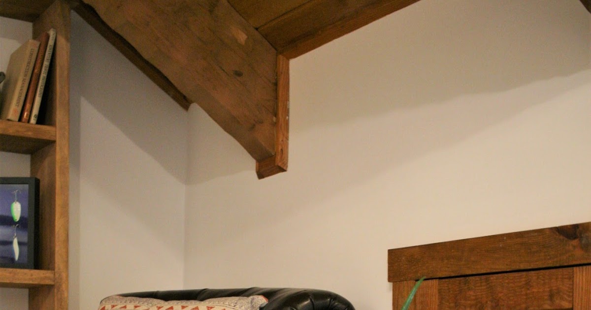 DIY Man Cave Basketball Goal Side Table | The Roots of Home