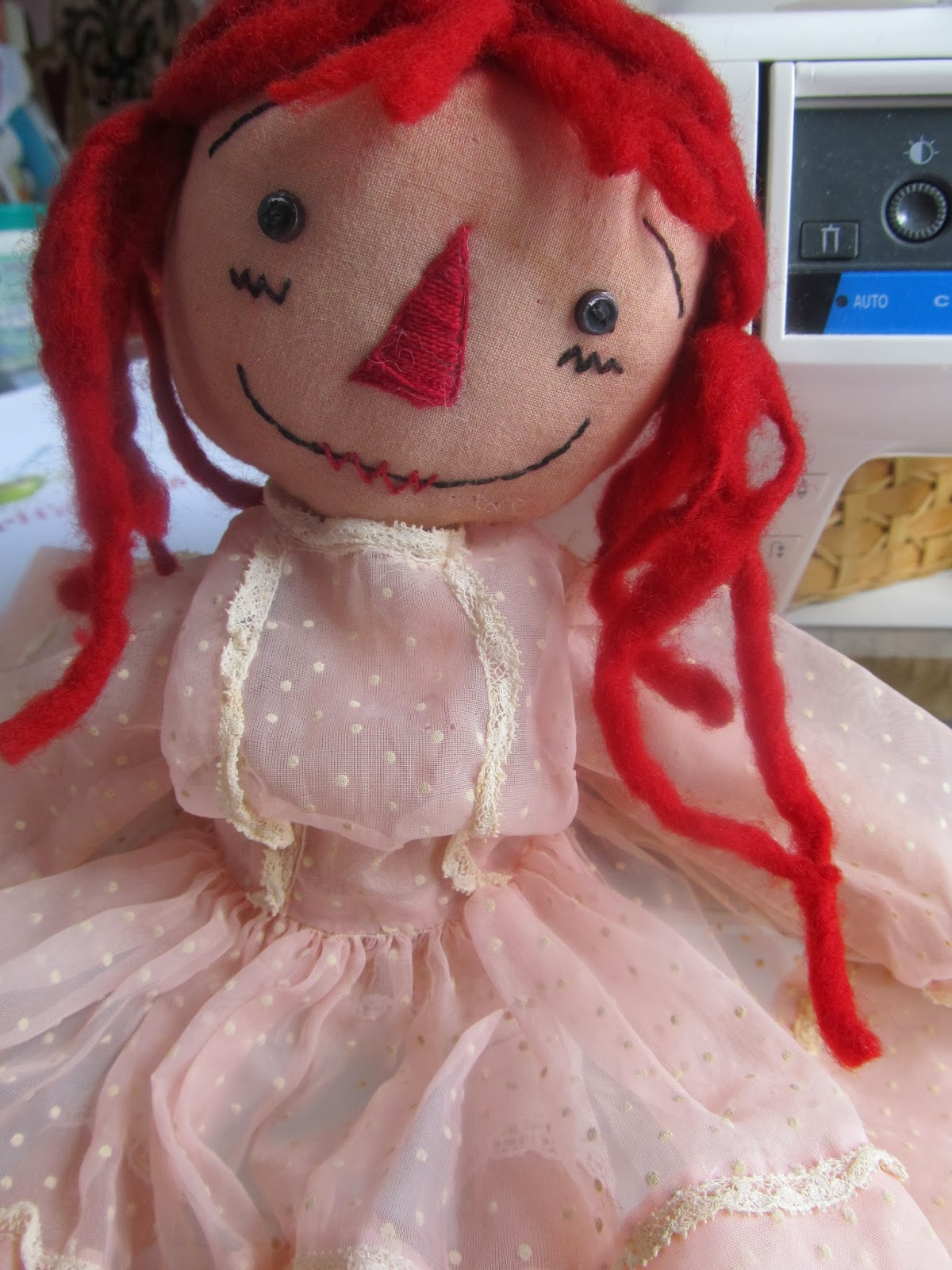 BeAuTiFuL baby girl quilt and SwEEt AnNiE making~