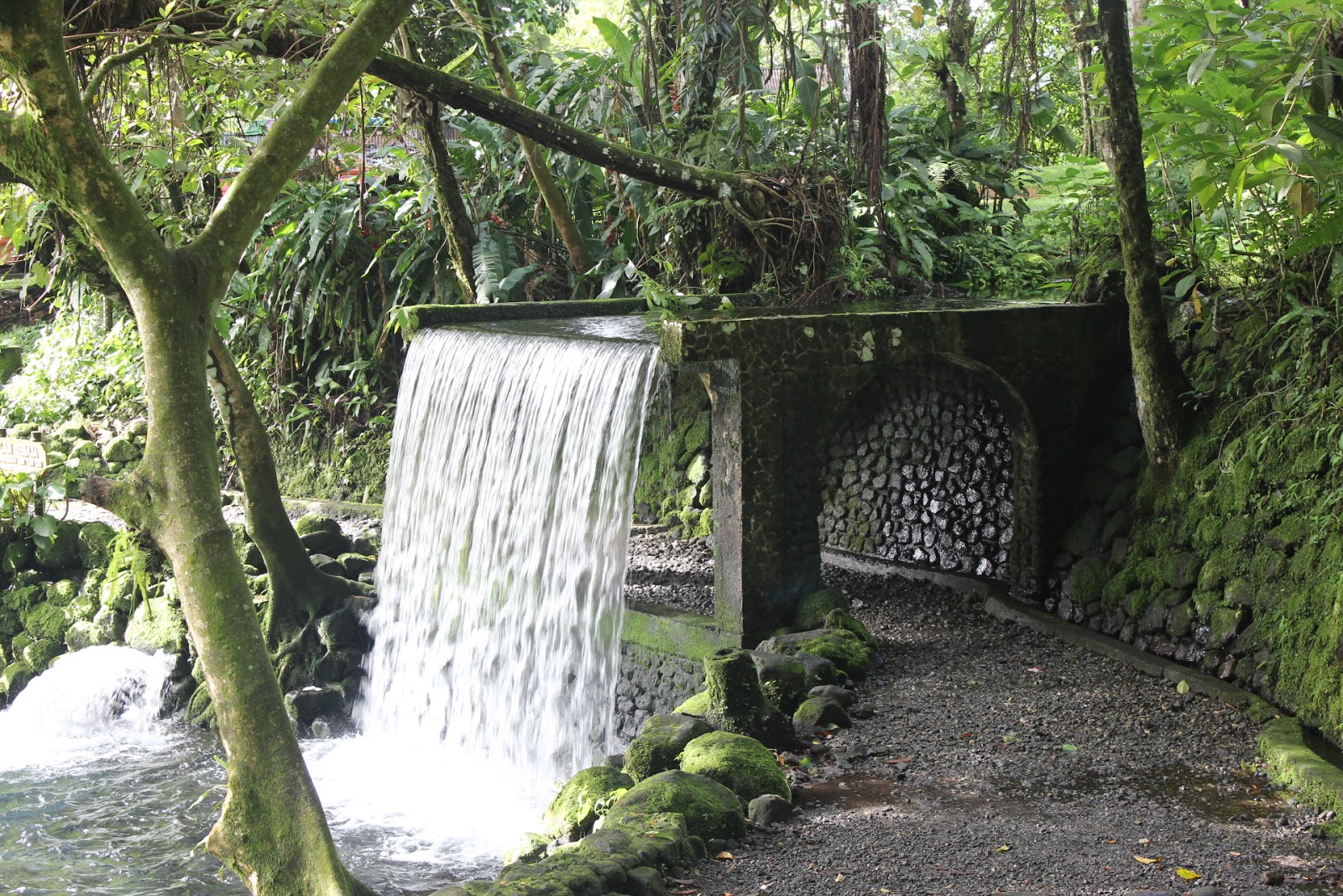 pesona alam sumatra barat: pesona alam sumatera barat