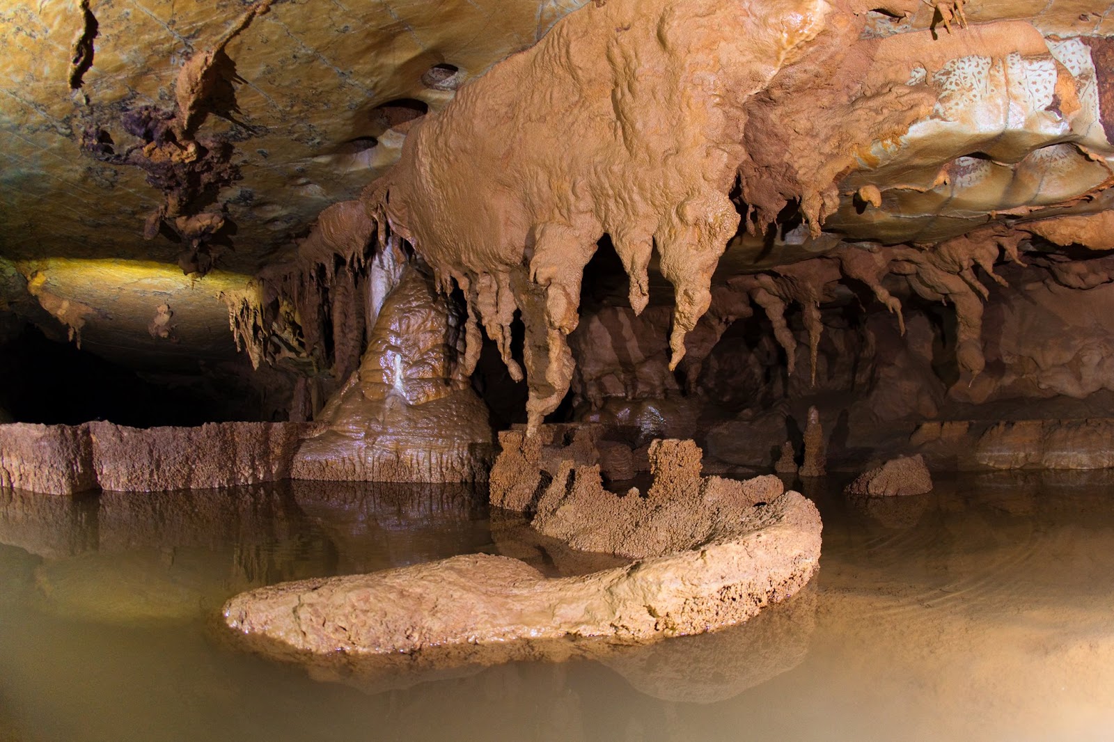 Herault Cave Diving Expedition