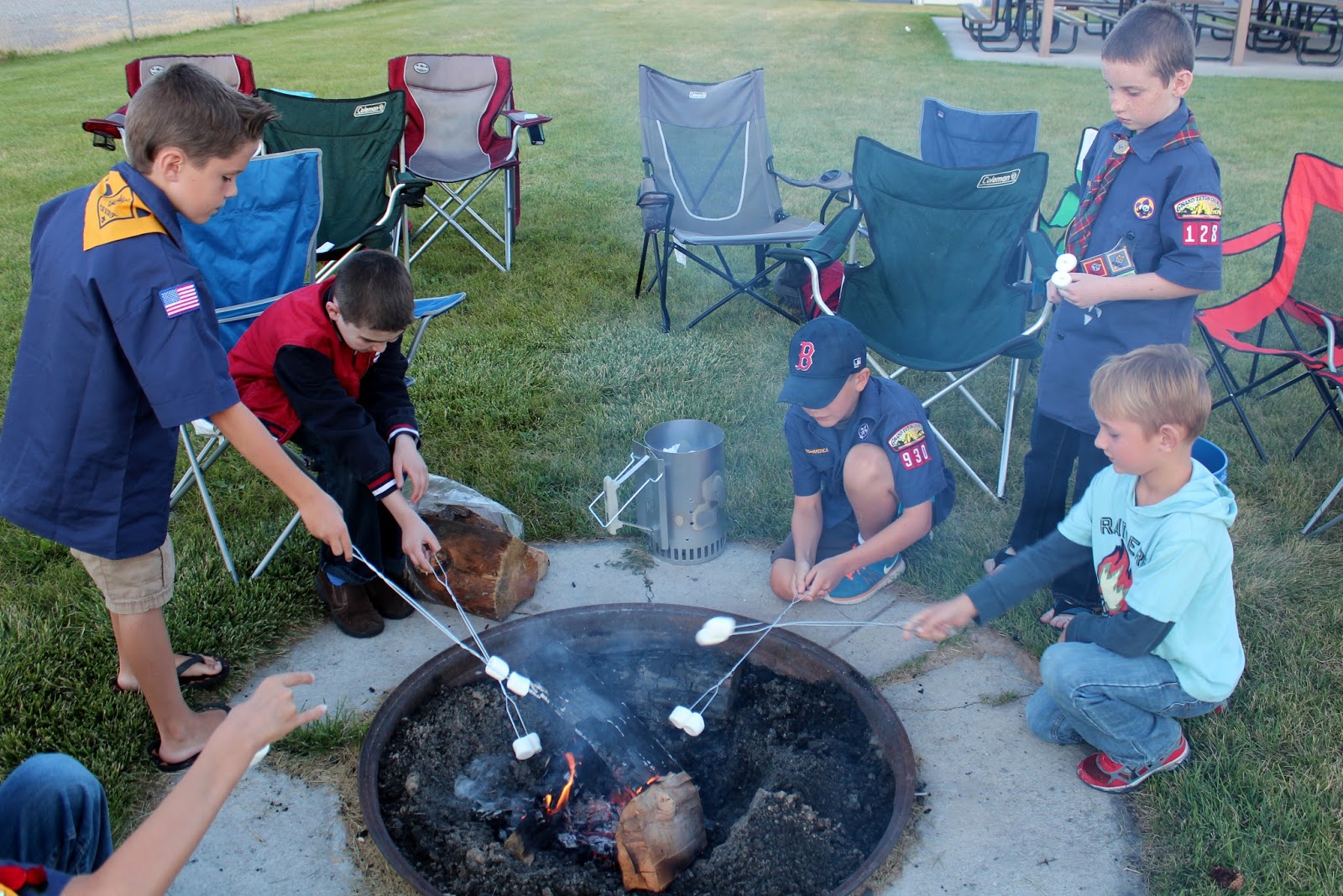 Awesome Pack Meetings: Campfire Pack Meeting