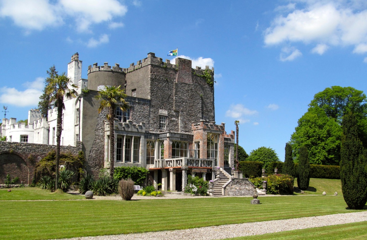 Lord Belmont in Northern Ireland: Huntington Castle