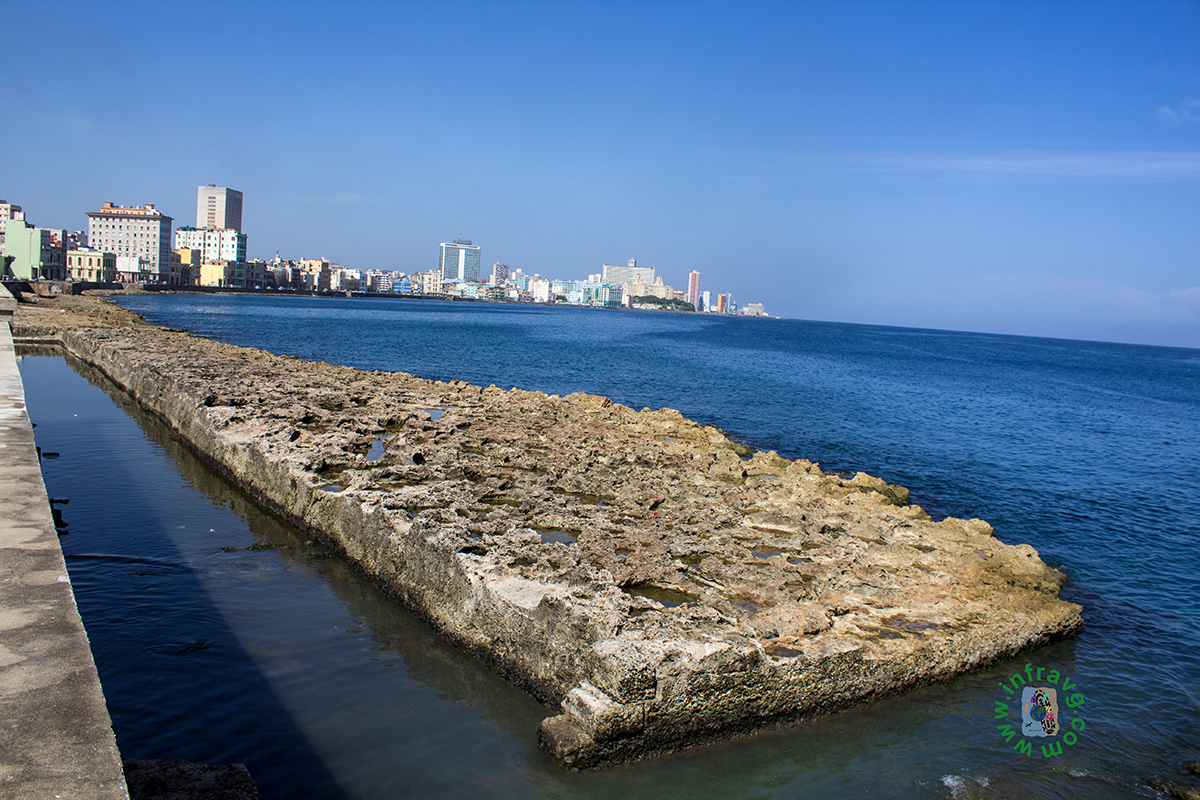 Cuba 2016: El Malecón, La Habana. - INFRAVG