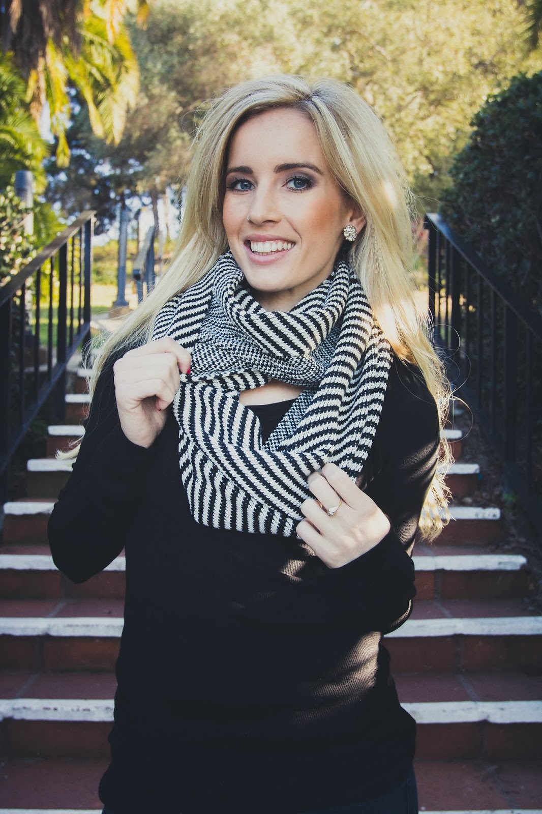 Shar Style By Sharrah Robeson: studio 1220 giveaway!