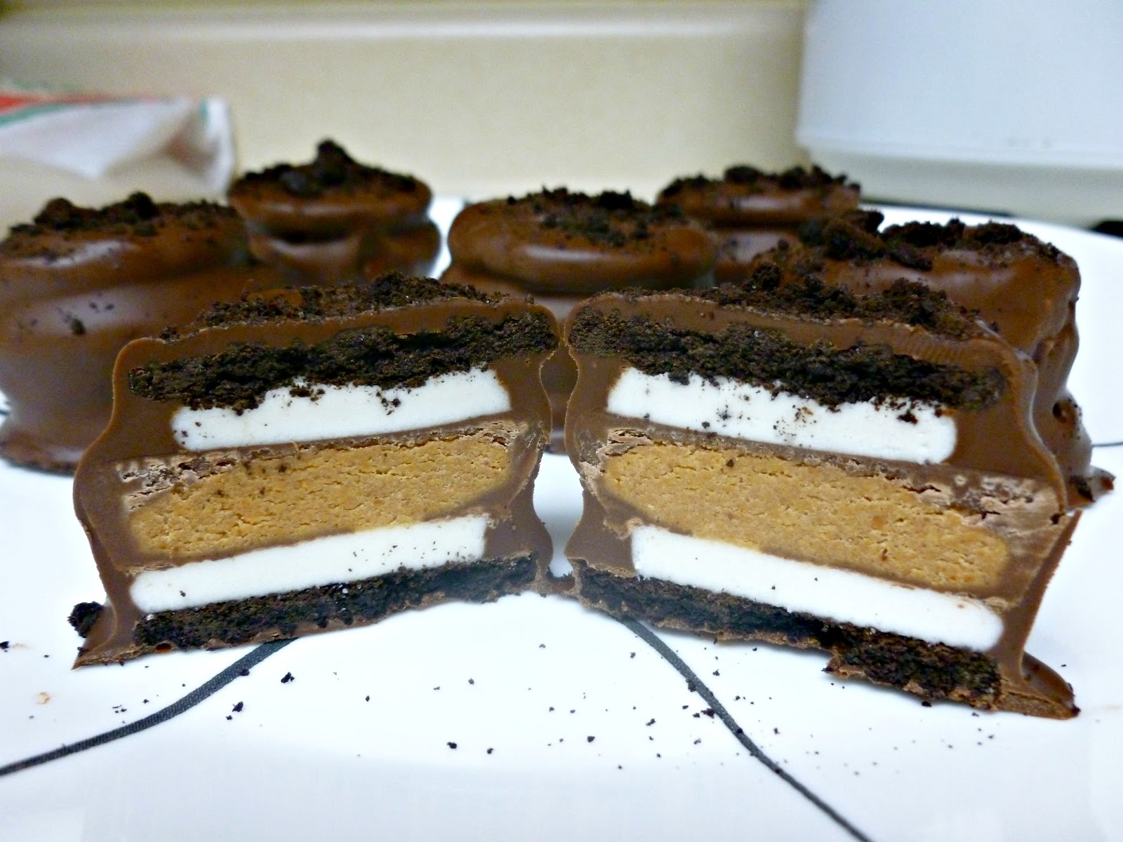 Katie and Matt's Kitchen: Reese's Stuffed Oreos.