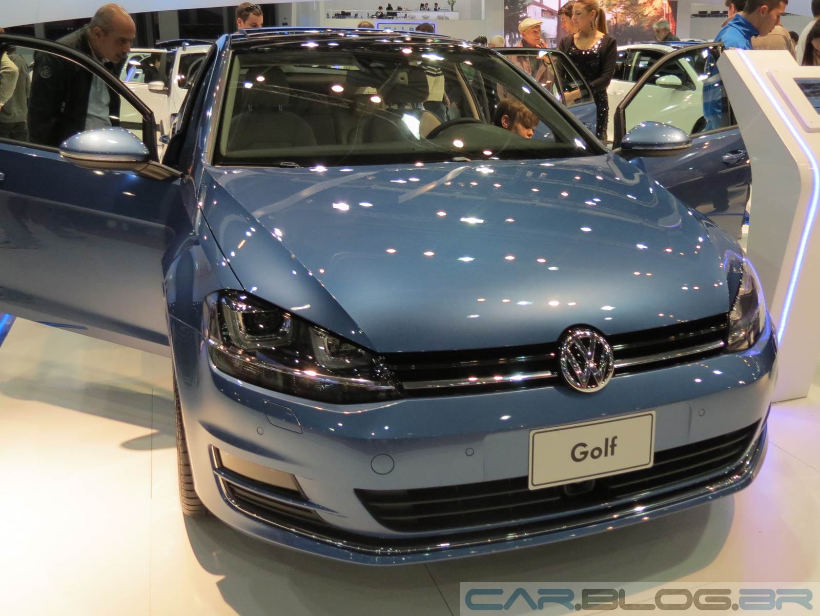 Vídeo: VW Golf 7 em Buenos Aires: Highline e GTI