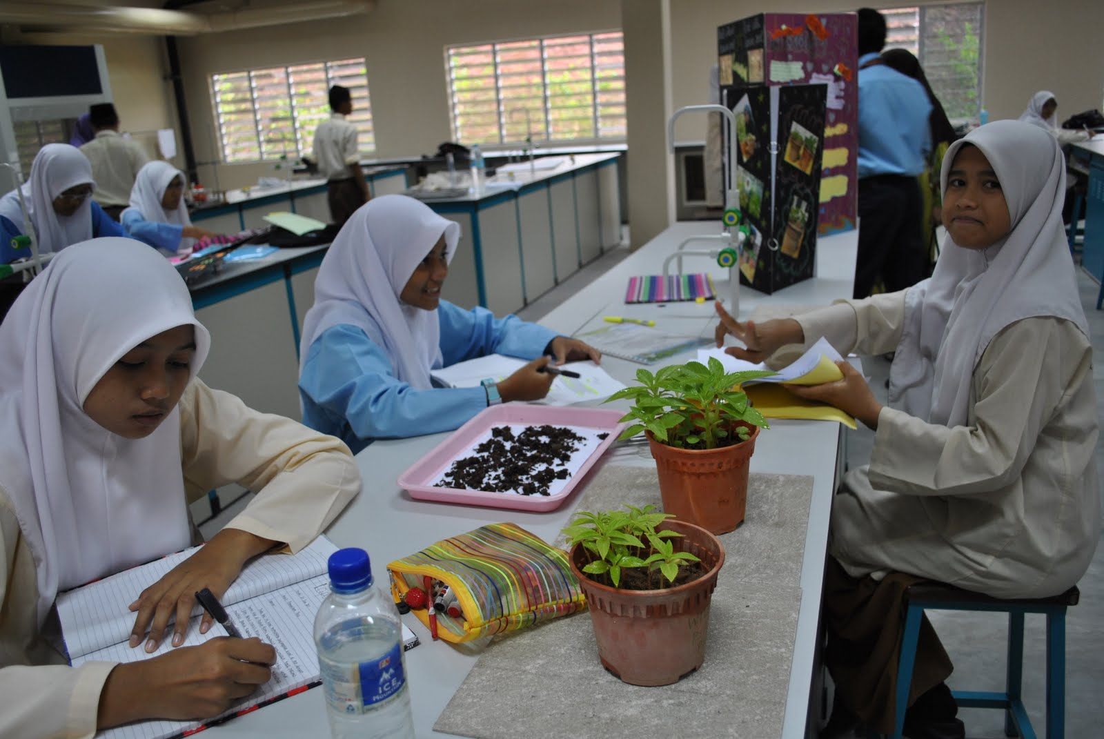 MRSM: Pesta SEM Type 3 / Science Fair (28 Julai 2011)
